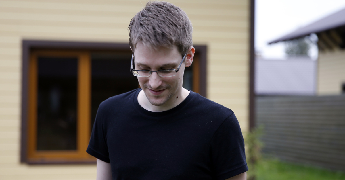 Why Edward Snowden Should Be Pardoned